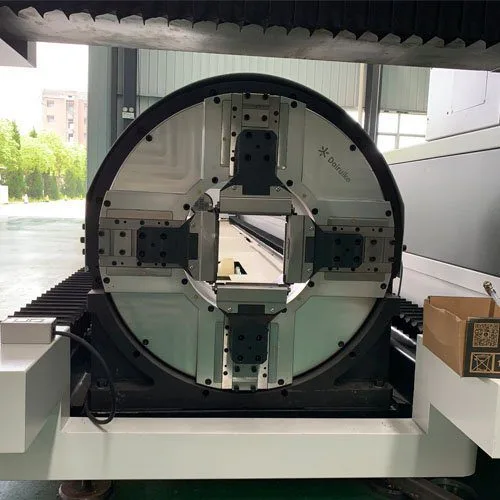 2000W Tube and Plate Fiber Laser Cutting Machine Introduction